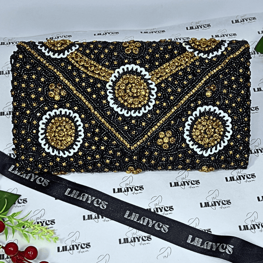 Rawalpindi Radiance Beaded Clutch: Handcrafted Elegance – Lilaycs